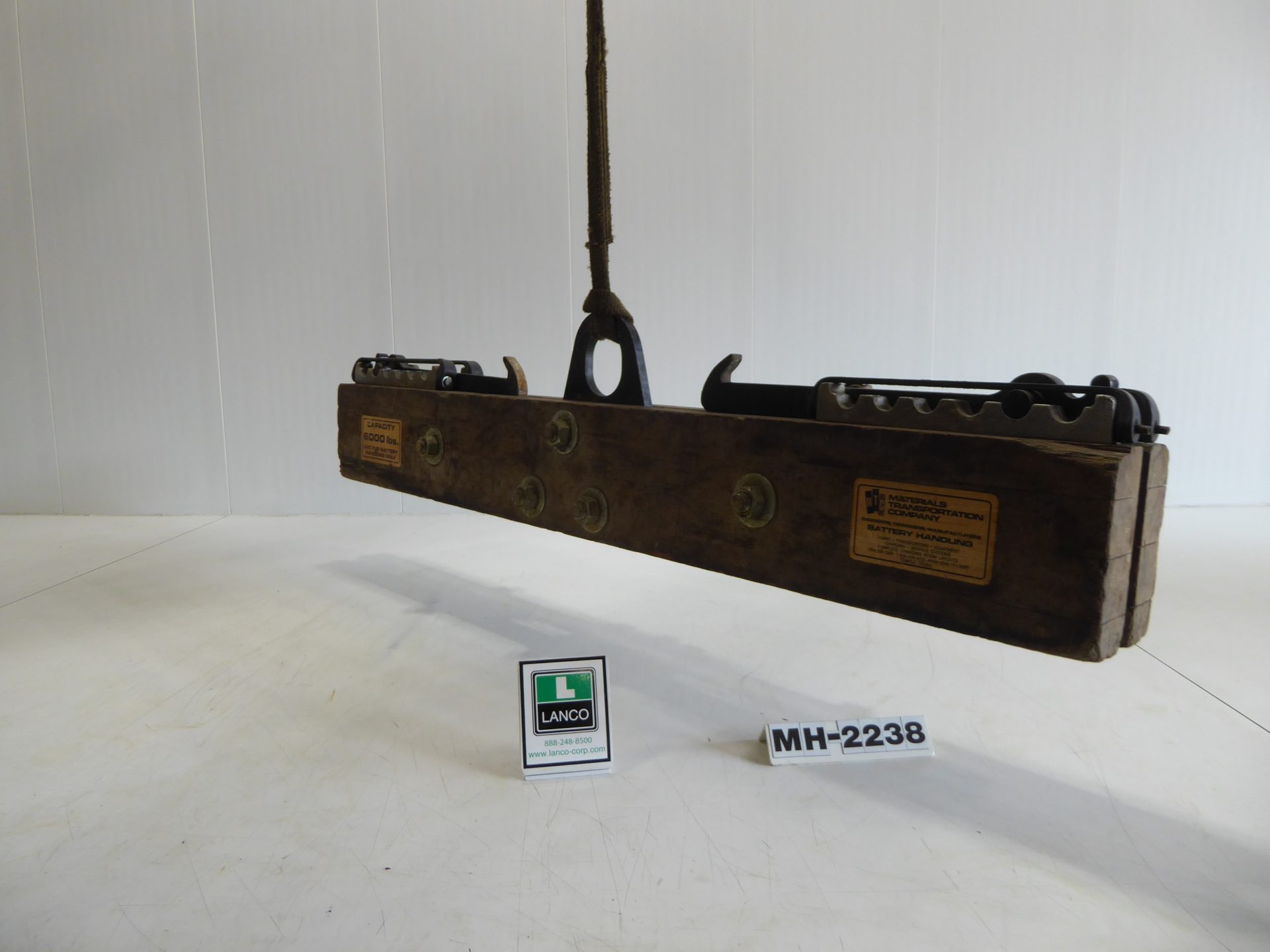 Materials Transportation Co Battery Handler MH2238 | Ronatec