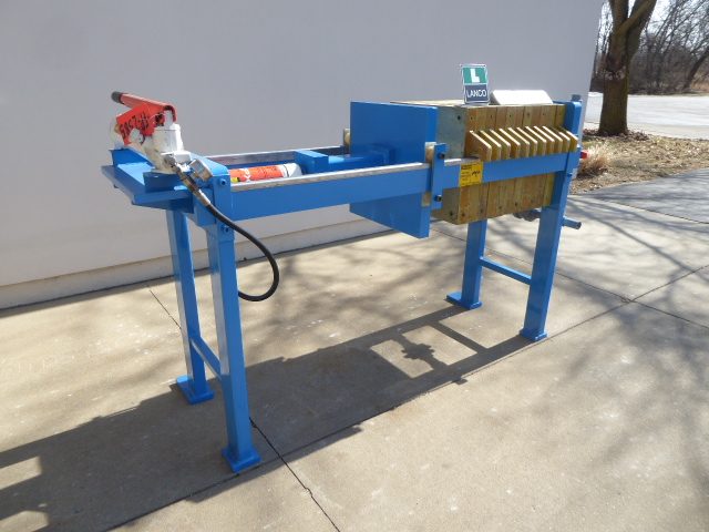 Met-Chem 2 Cu’ Expandable To 3 Cu’ Manual Hydraulic Filter Press FP2385 ...