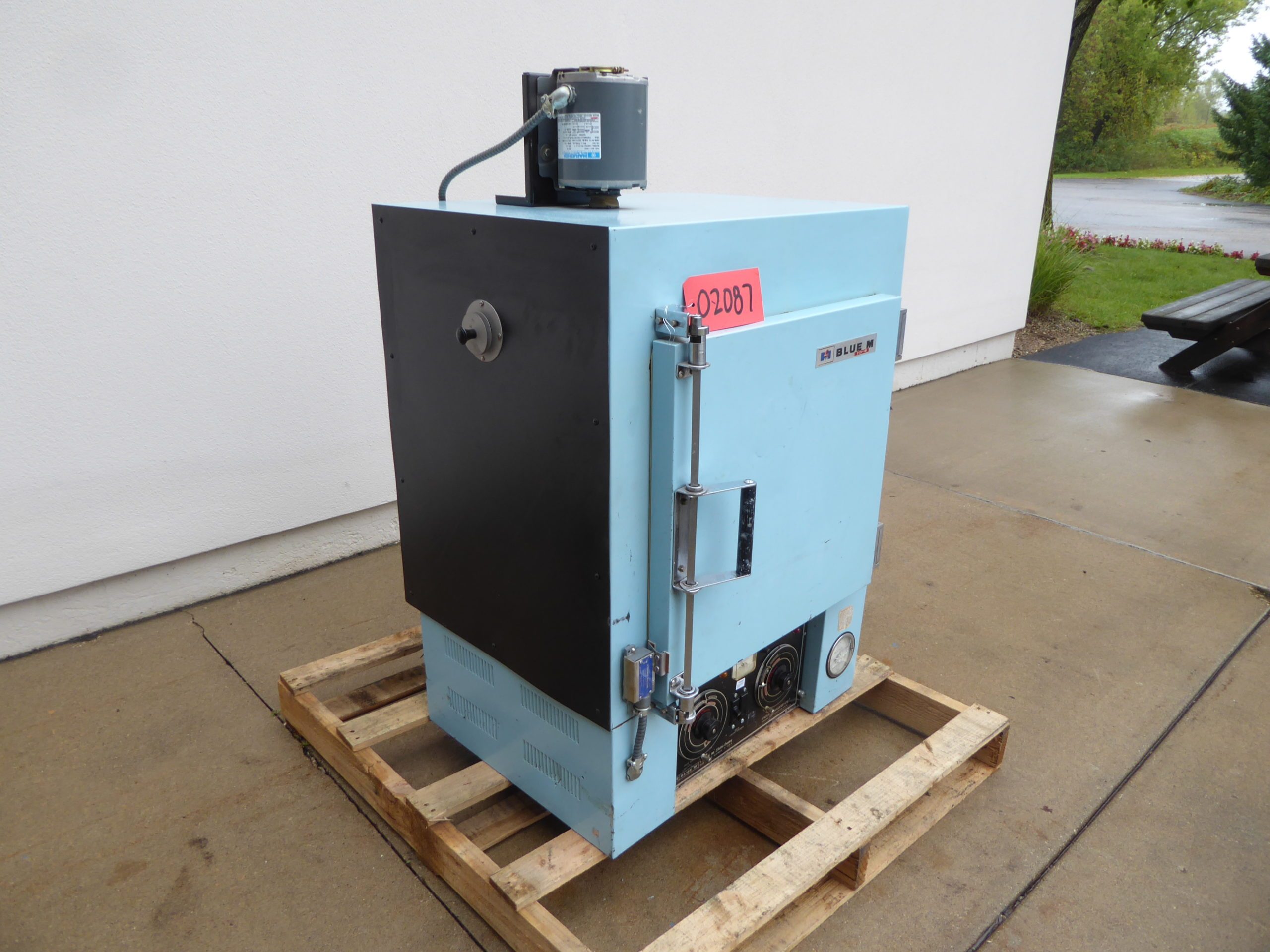 Blue M Electric Batch Oven O2087 | Ronatec