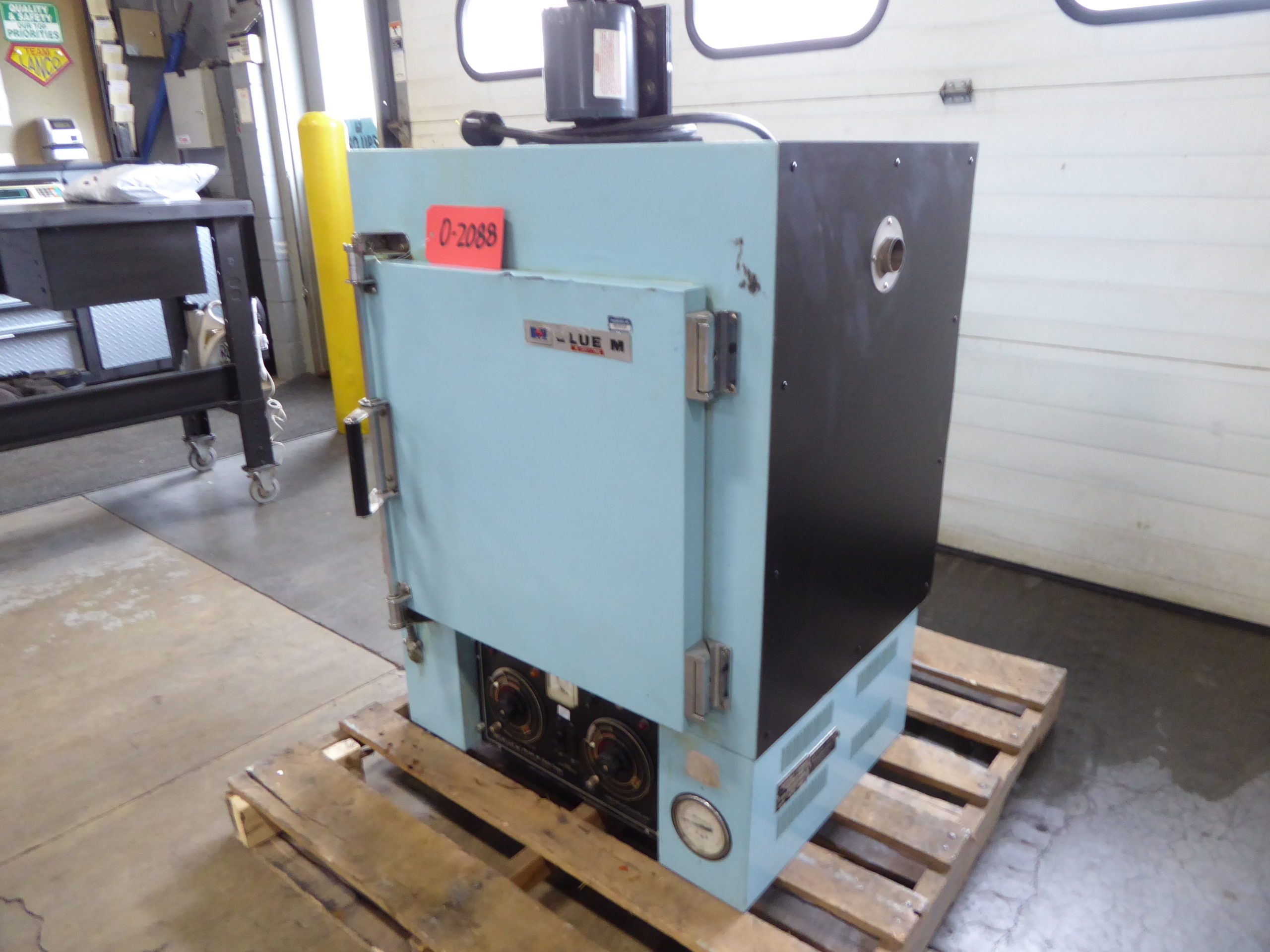 Blue M Electric Batch Oven O2088 | Ronatec